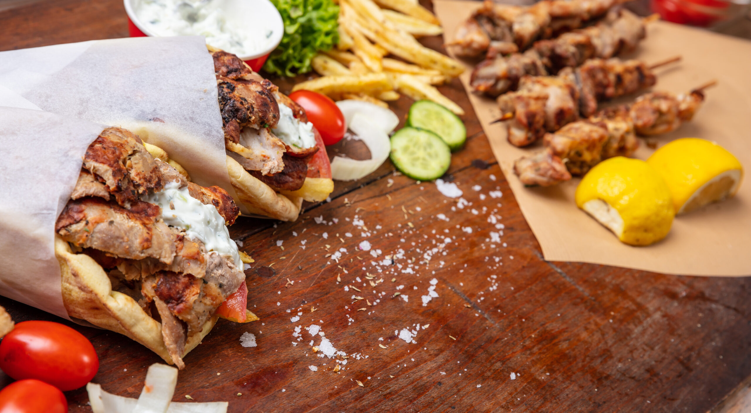 Meet & Meat Grill Σουβλάκι Κερατσίνι - Meet & Meat Grill Κεμπαπτζίδικο